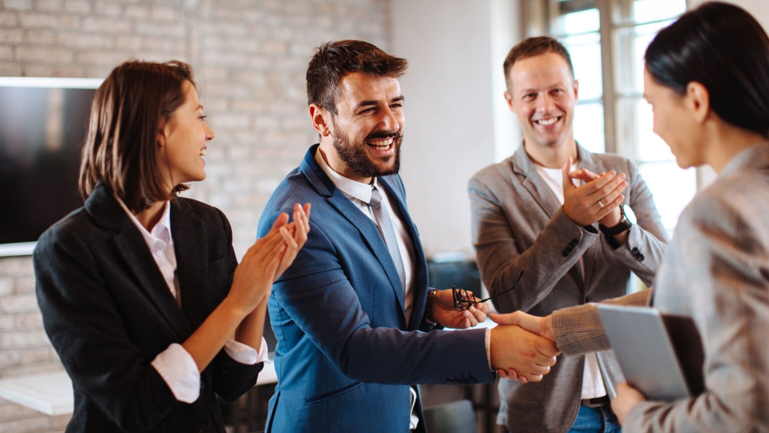 HR Solutions for Your Business - Alcumus SafeHR Formerly CitrusHR